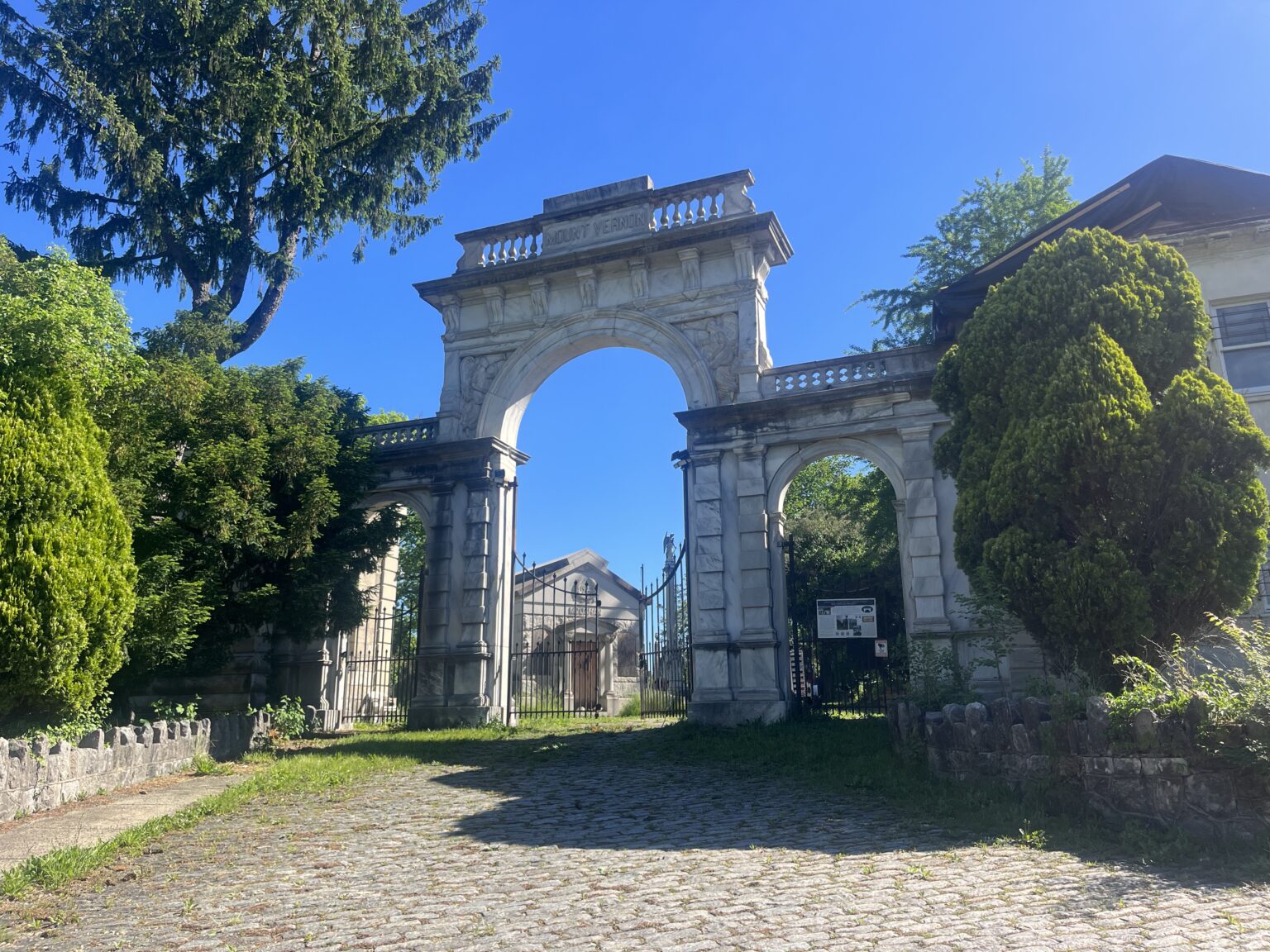 Mount Vernon Cemetery, Philadelphia, Pennsylvania - Destination Destiny